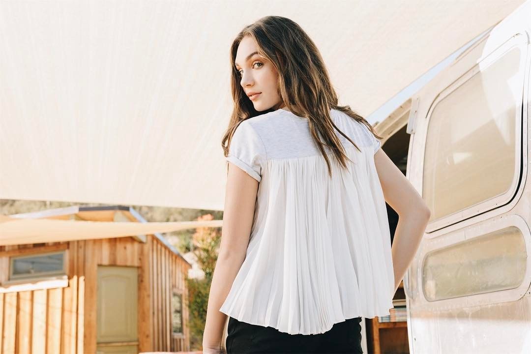 Turning Back | Scrolller