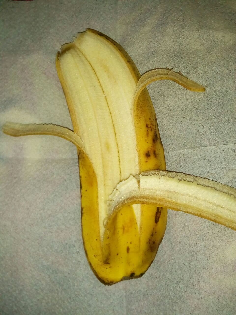 Twin bananas. | Scrolller