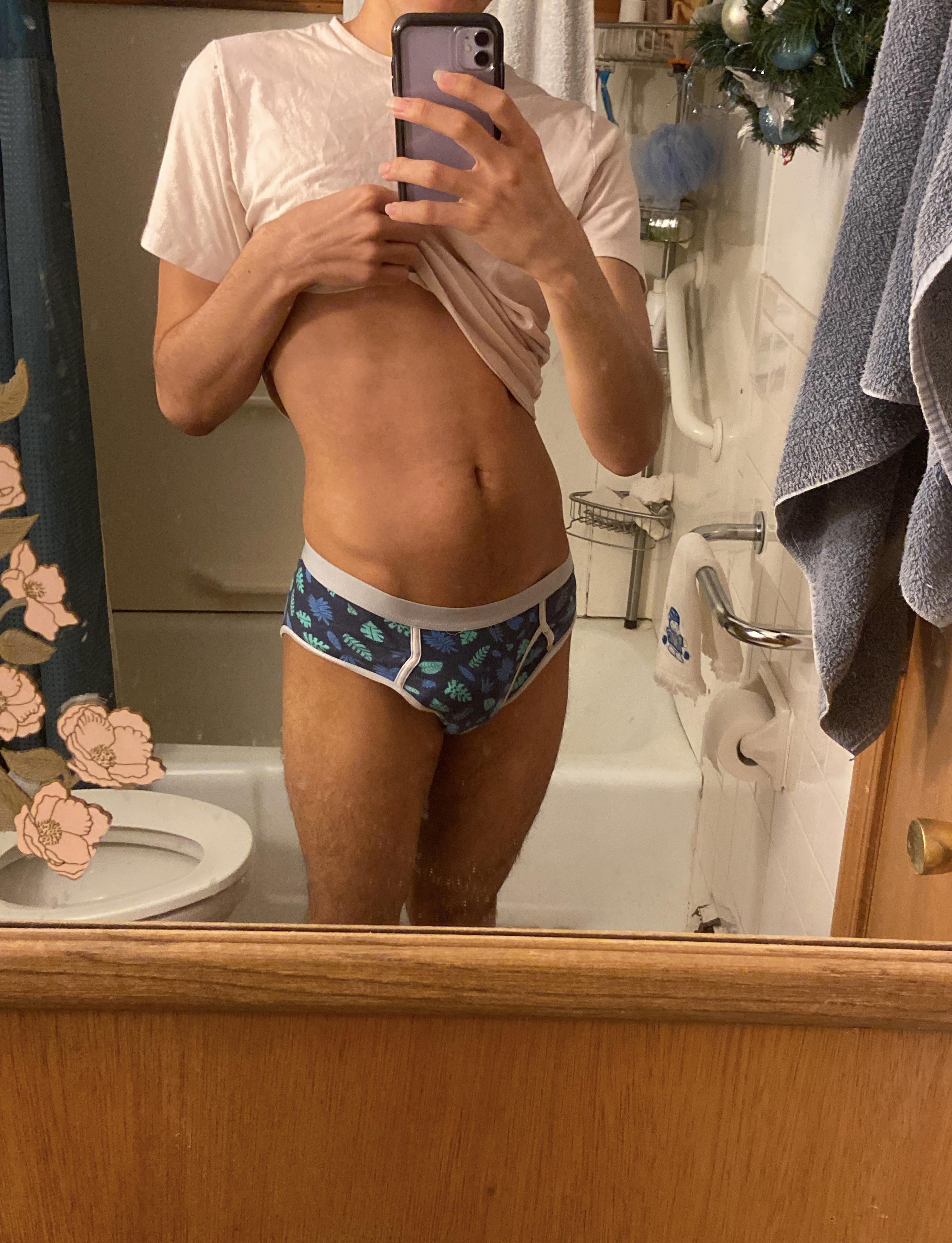 Twink enough? (20) | Scrolller