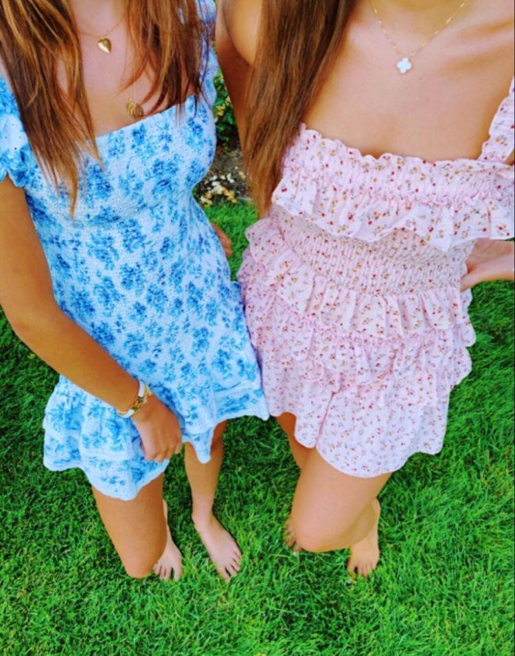 Two cuties in sundresses | Scrolller
