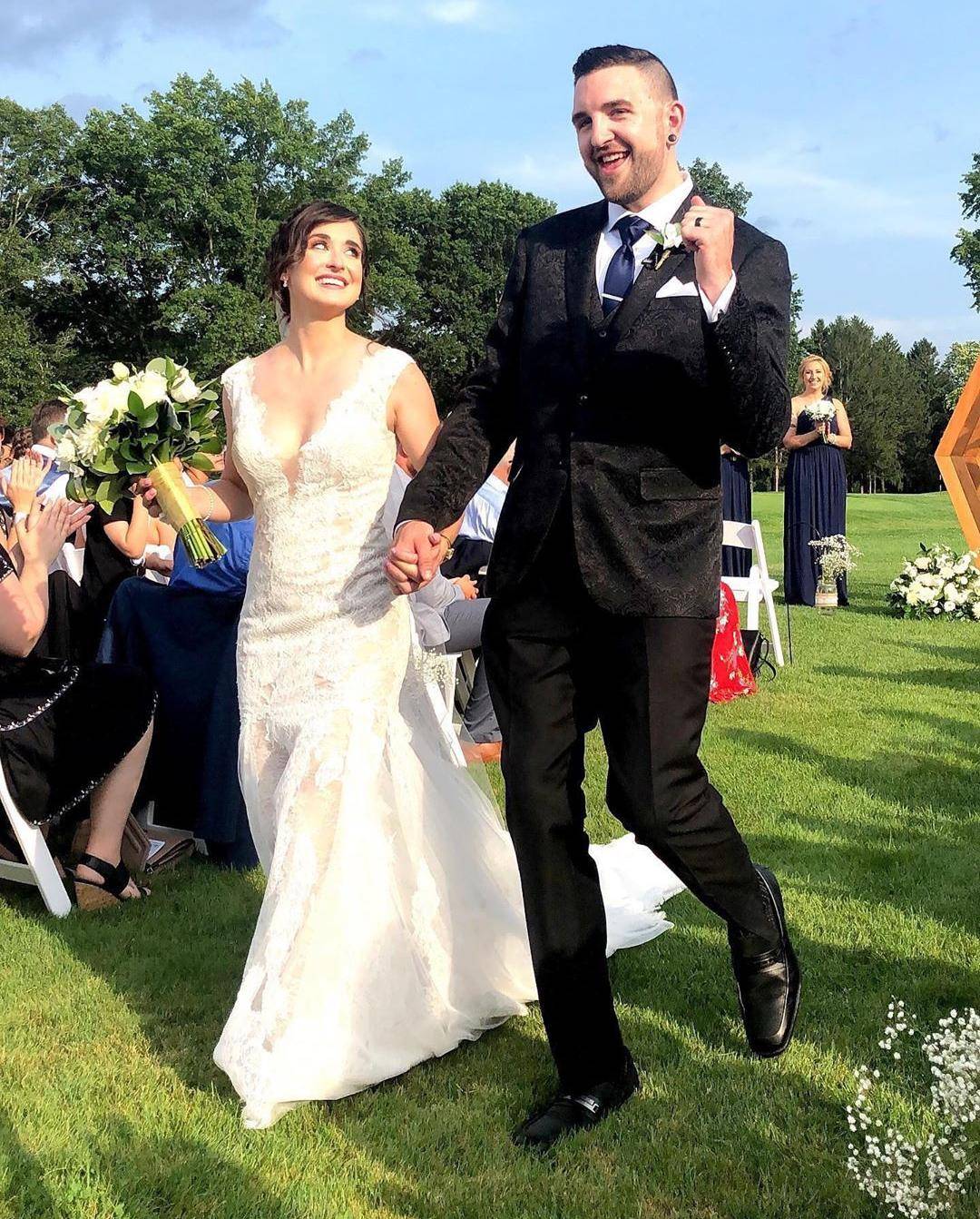 Two of my best friends got married this weekend, and she MIRIN | Scrolller