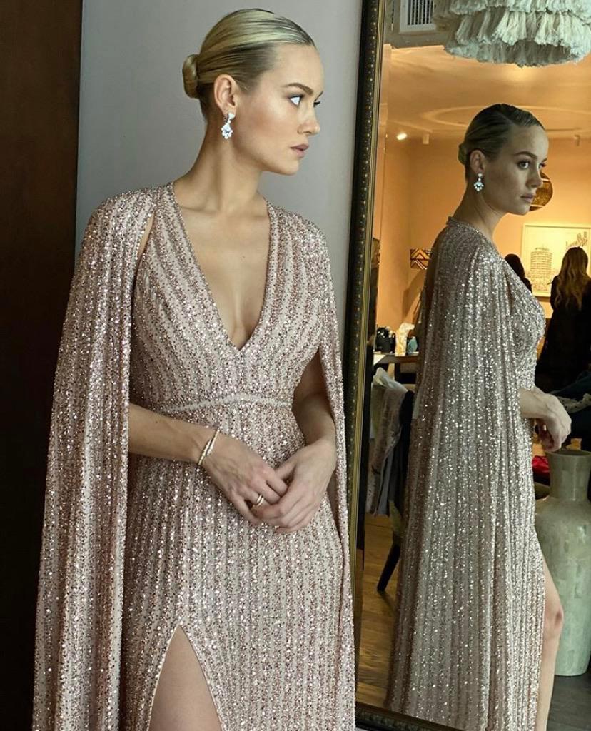Brie Larson Scrolller