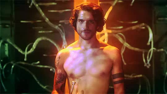 Tyler Posey | Scrolller