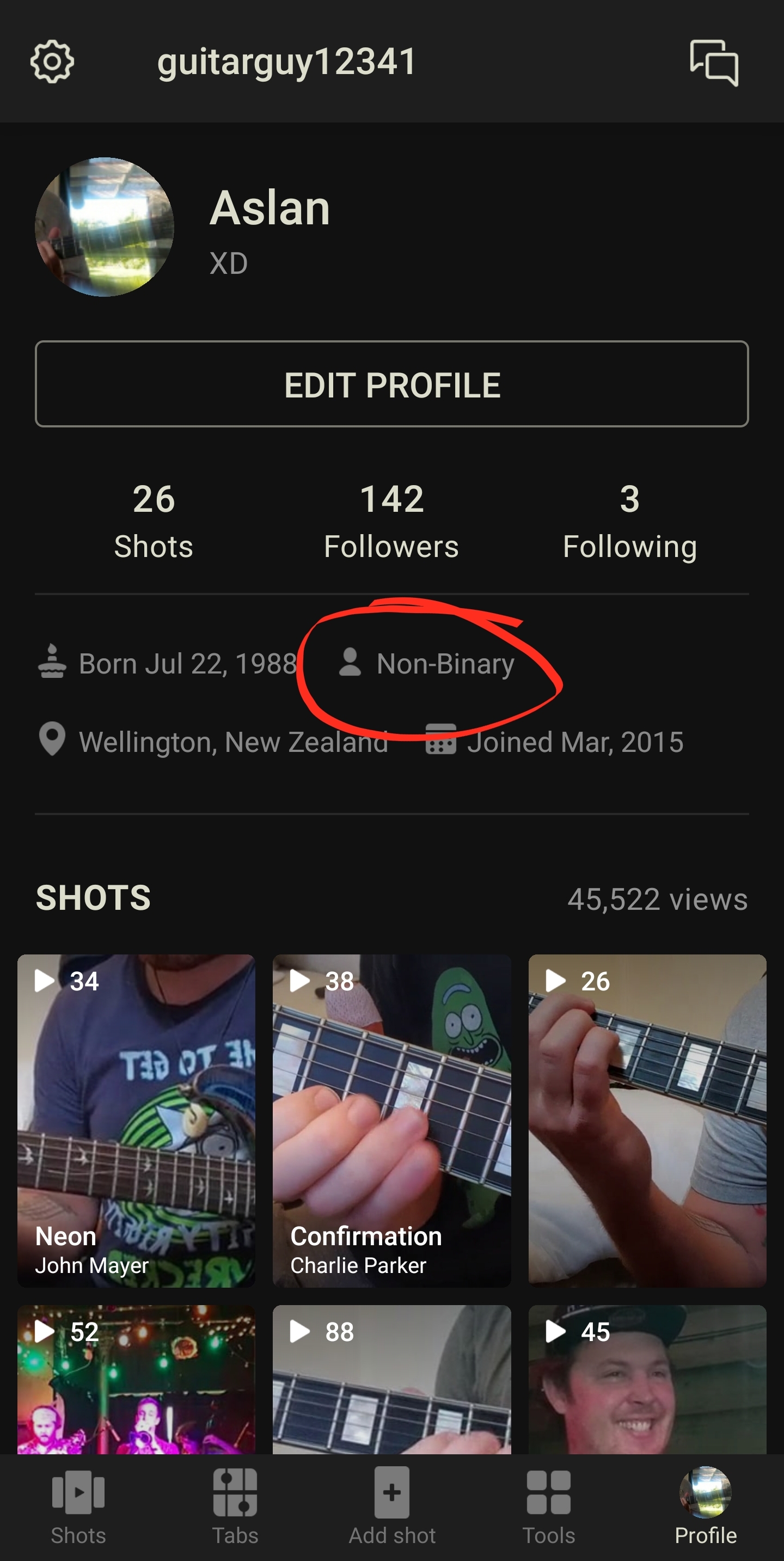 Ultimate guitar let's you be non-binary 😍🥰😁 | Scrolller