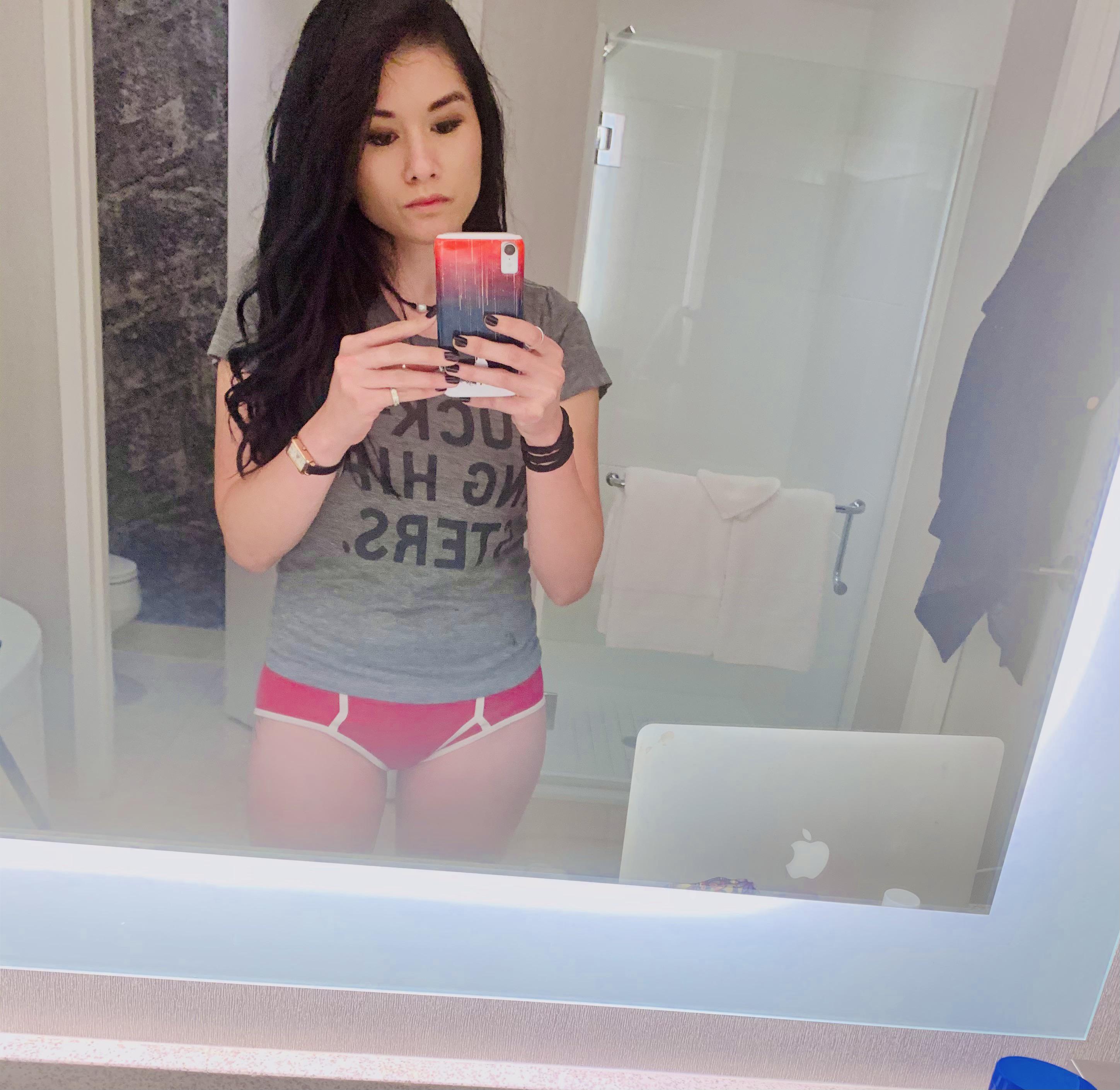 Underwear dance party selfie break 🤪 | Scrolller