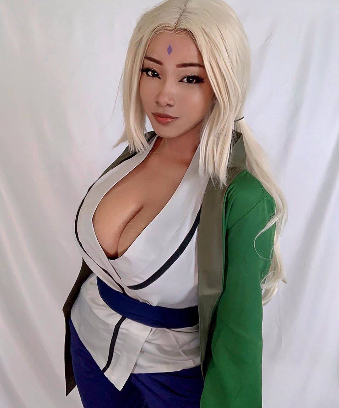 uniquesora as Lady Tsunade | Scrolller