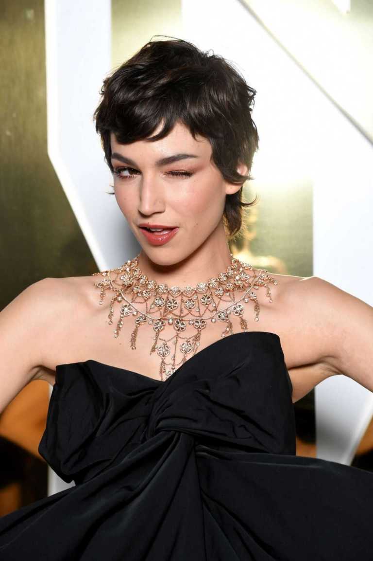 Ursula Corbero | Scrolller