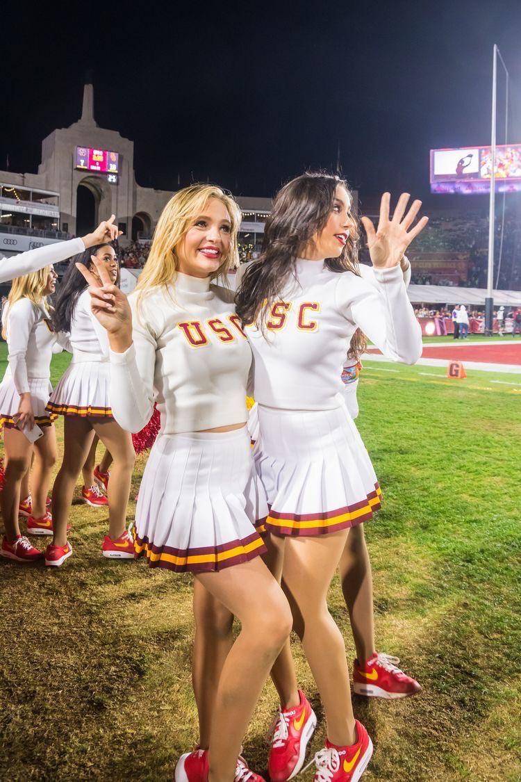 USC Song Girls | Scrolller