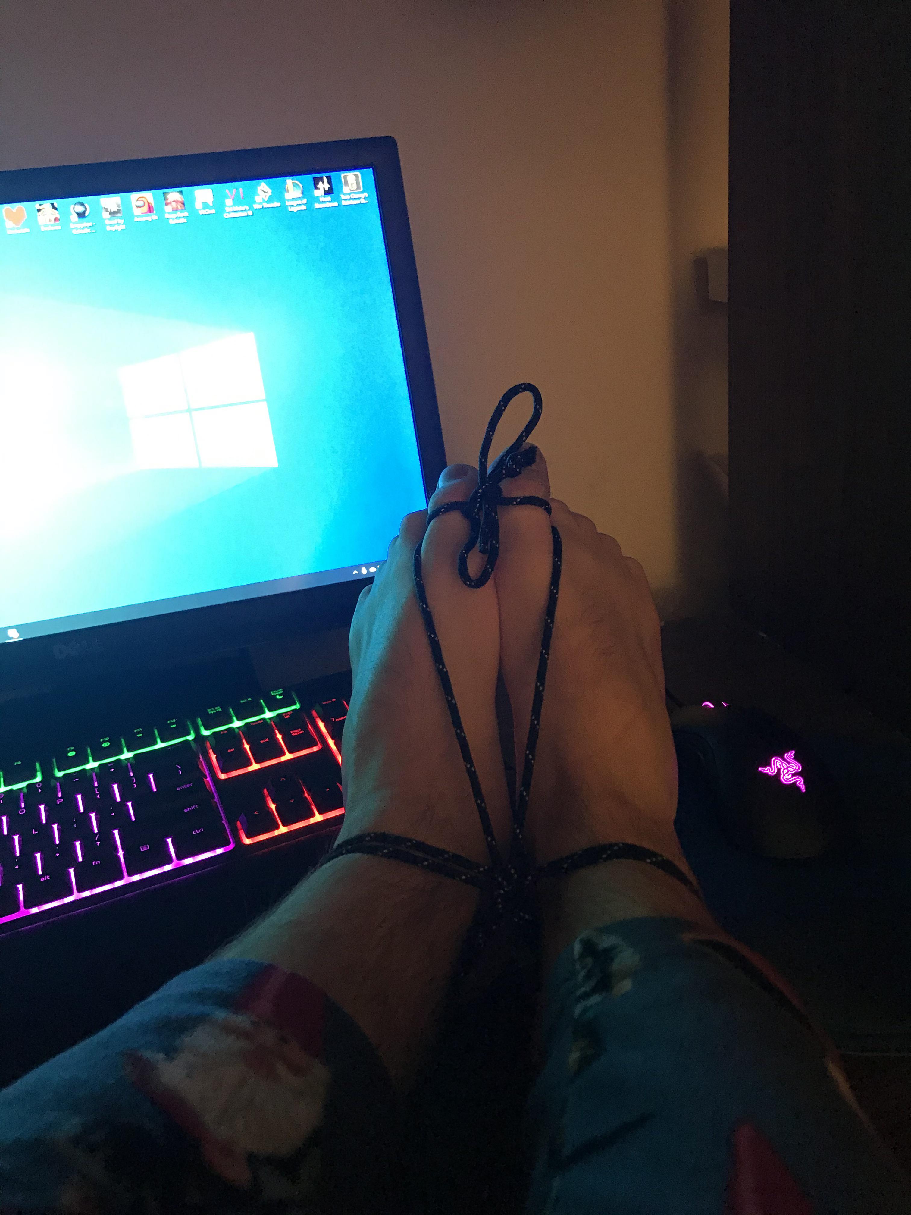 Use the toes, def more fulfilling! | Scrolller