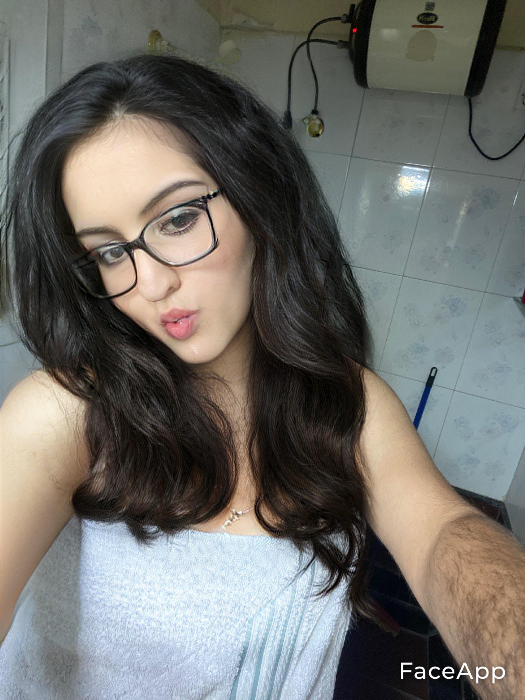 Used the FaceApp again today... I like looking at myself this way ️💯 | Scrolller