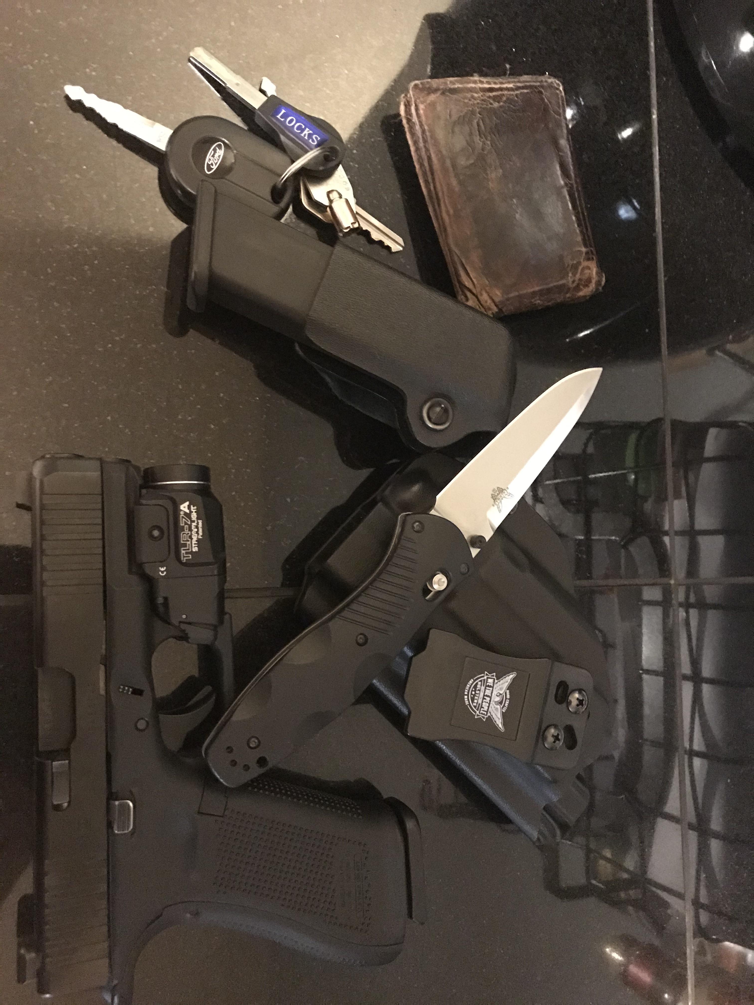 Utilitarian pocket dump edc. | Scrolller