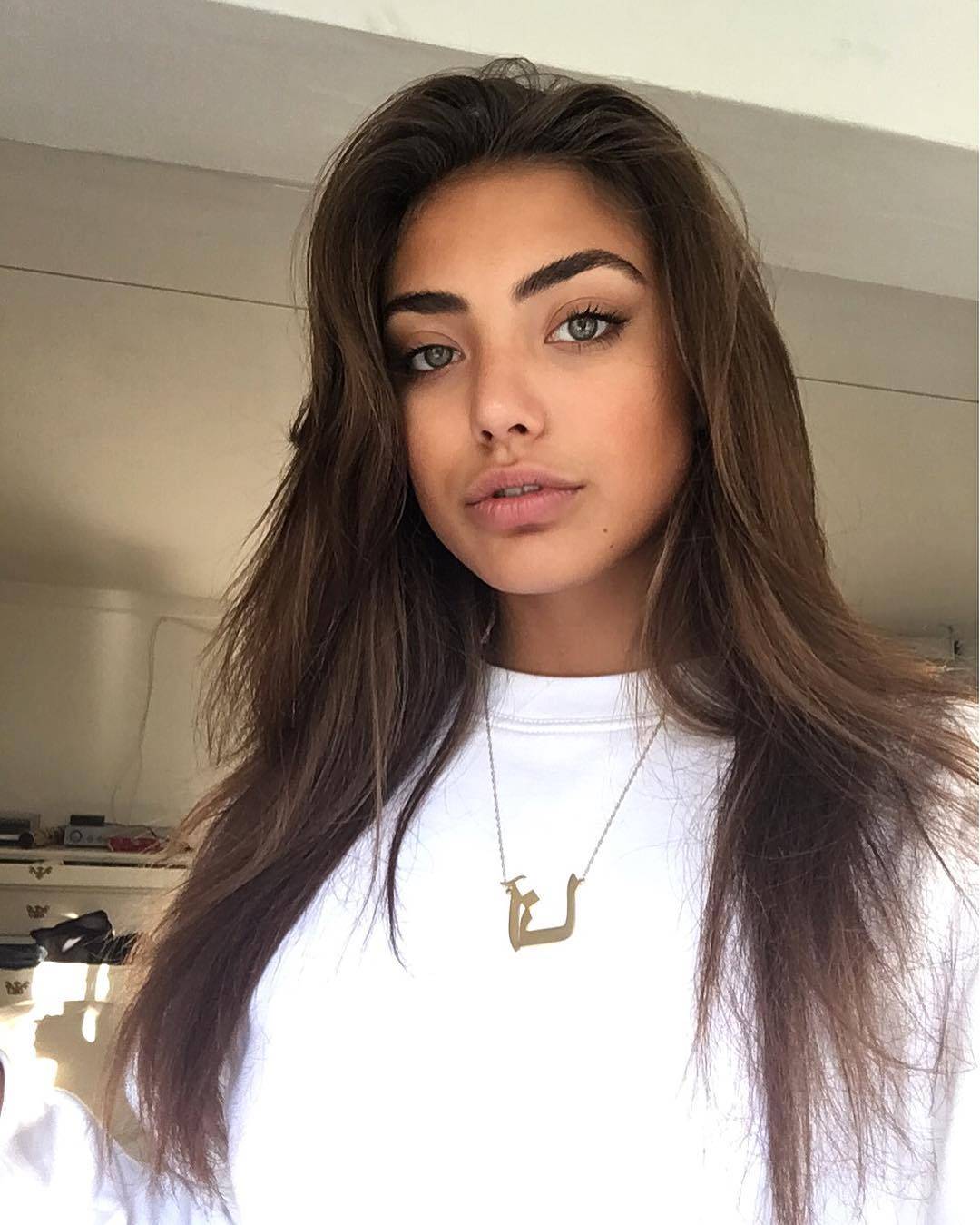 Vanessa is pretty | Scrolller