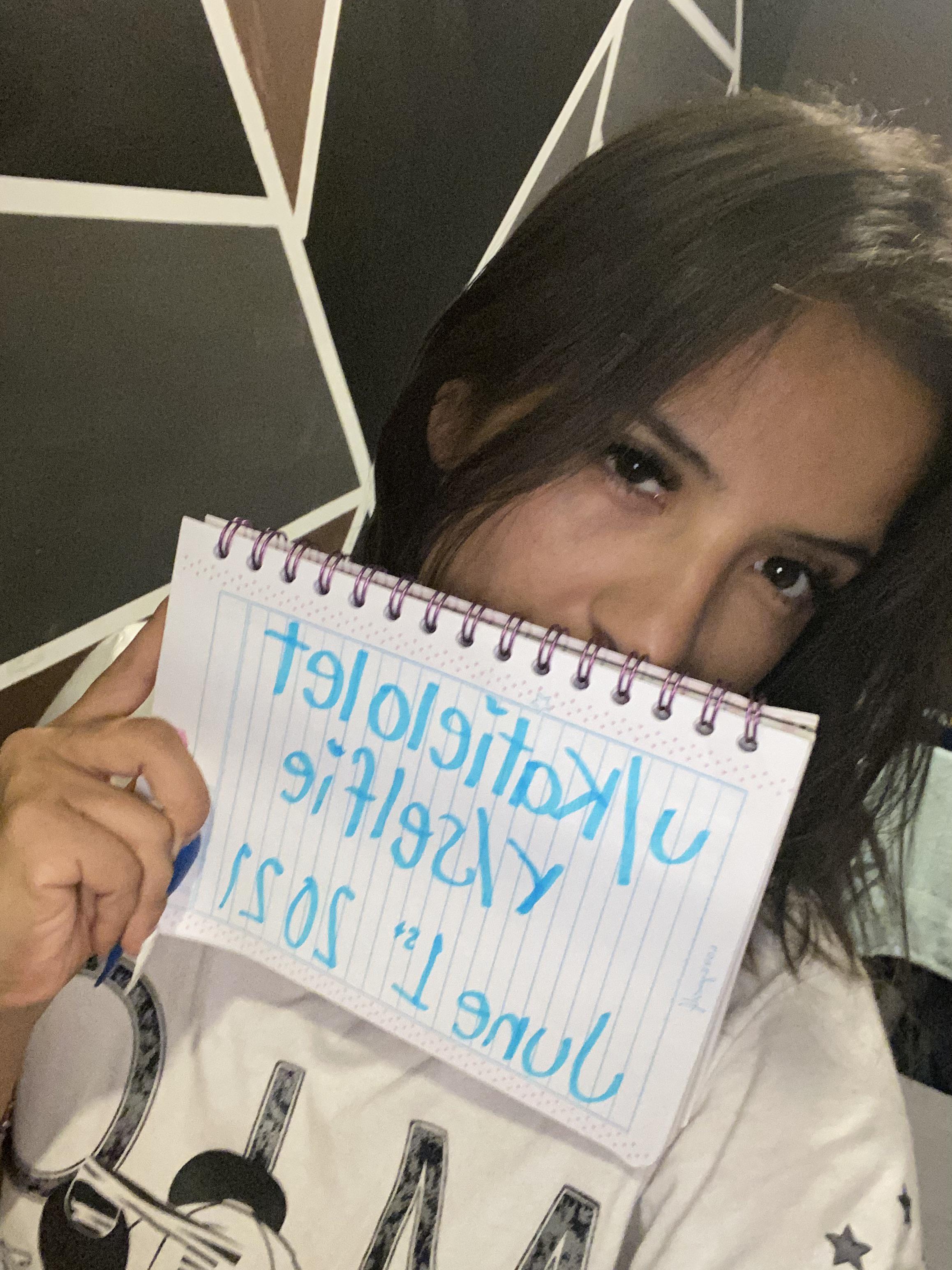 veriFication | Scrolller