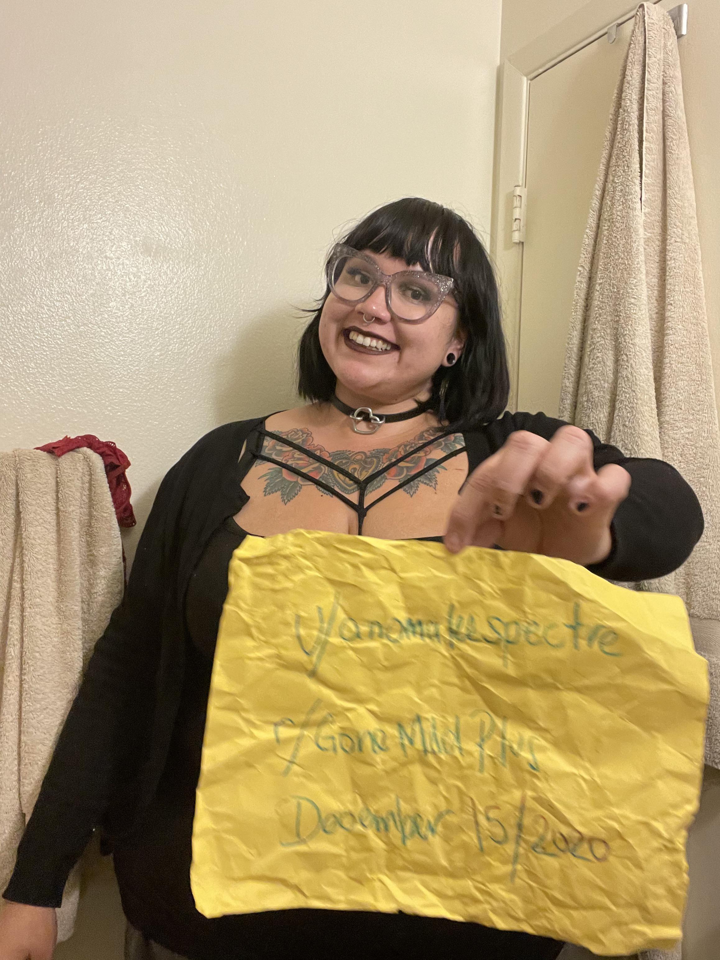 Verify me (please ️) | Scrolller