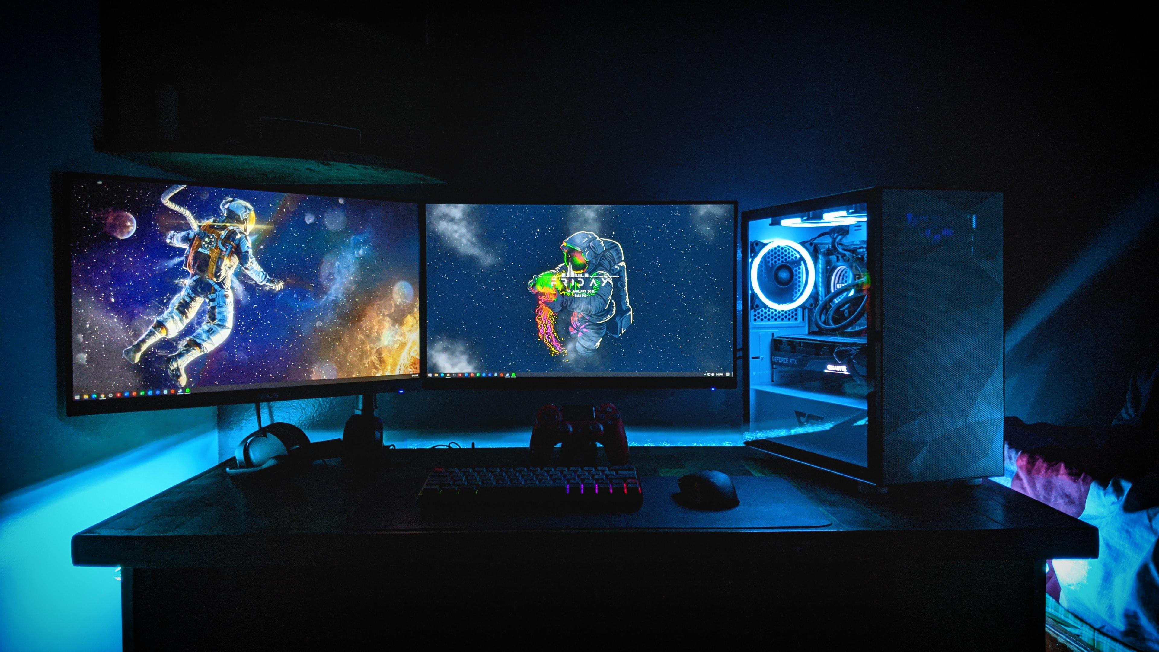 Version 2 of my Minimalistic Desk Setup for Productivity. Now also for Gaming 🖤🤍 | Scrolller