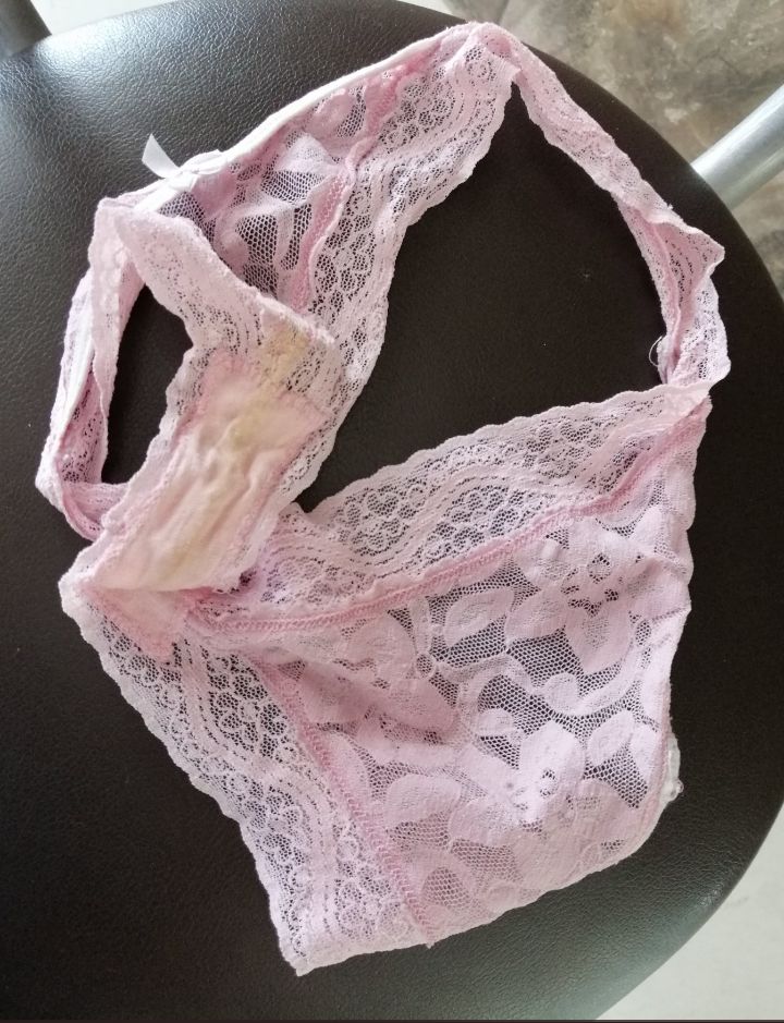 Very smell 49yo mature panty | Scrolller
