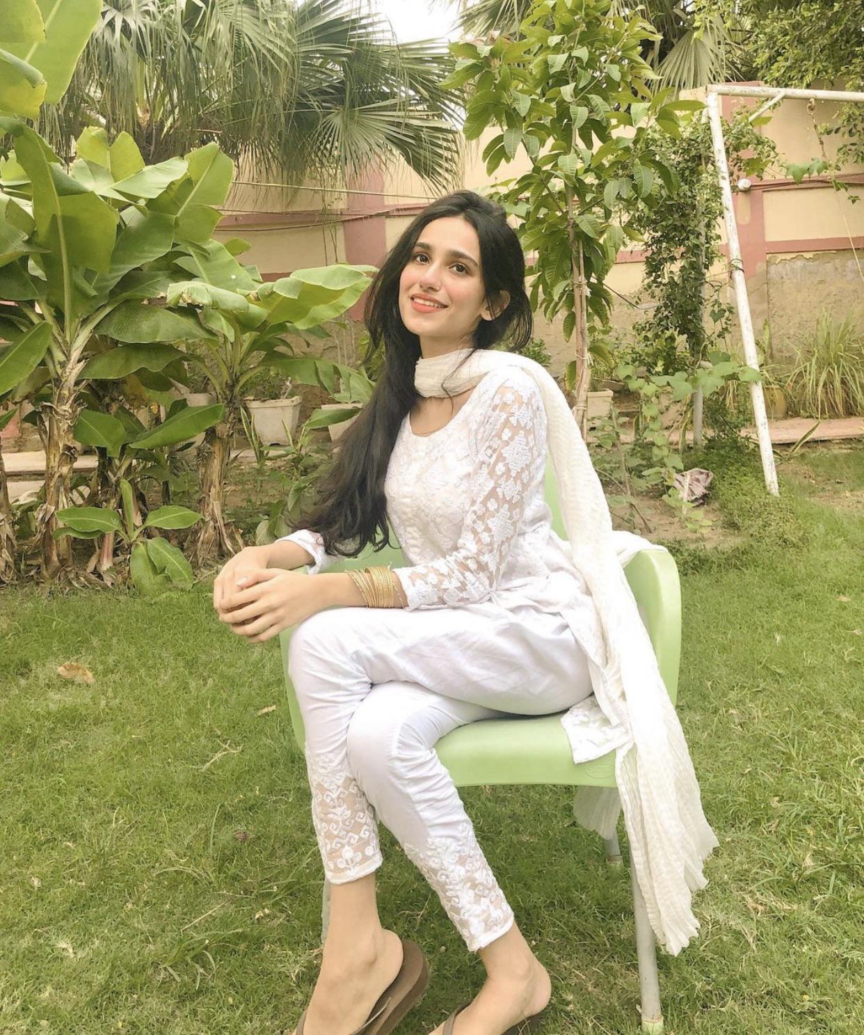 Very tight Pakistani | Scrolller