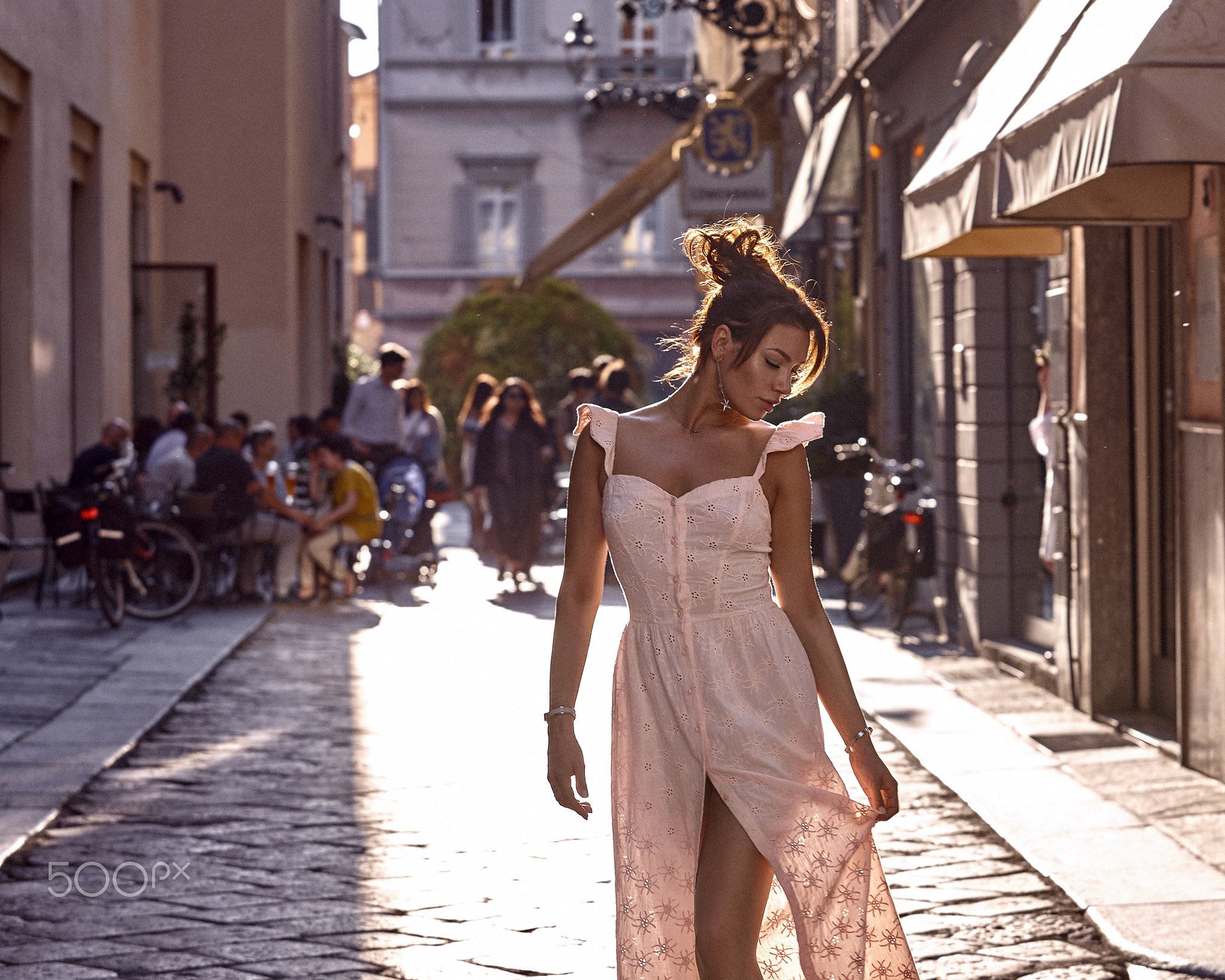 Victoria | Scrolller