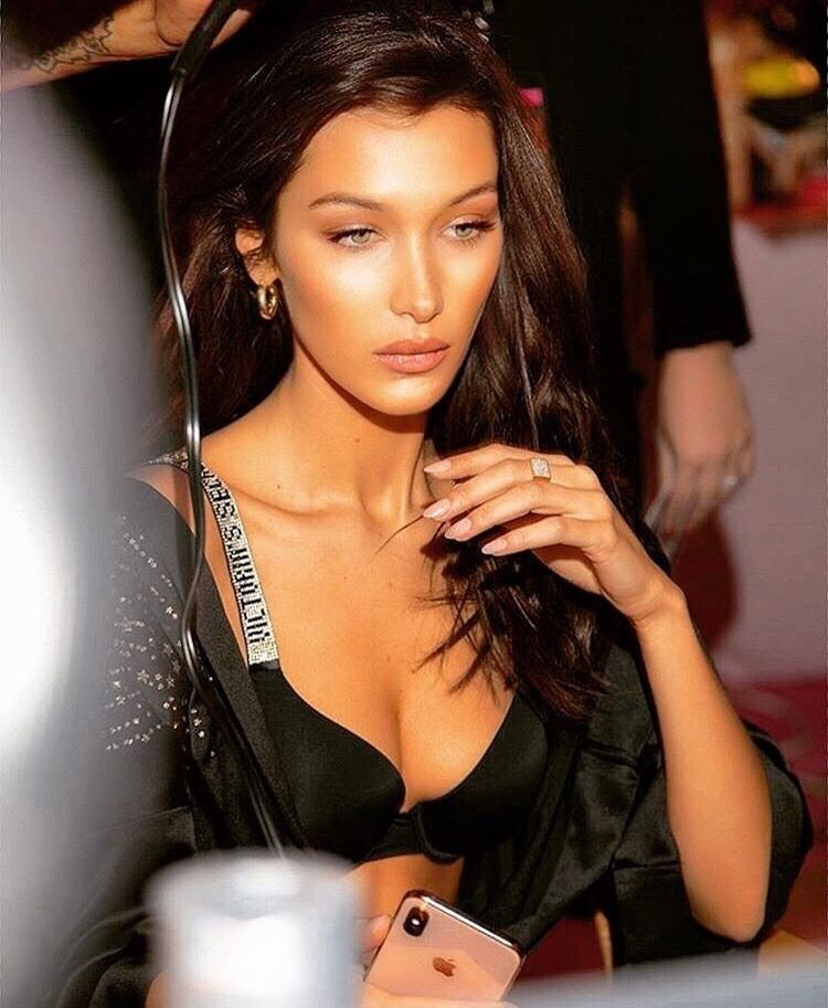 Victorias Secret backstage | Scrolller