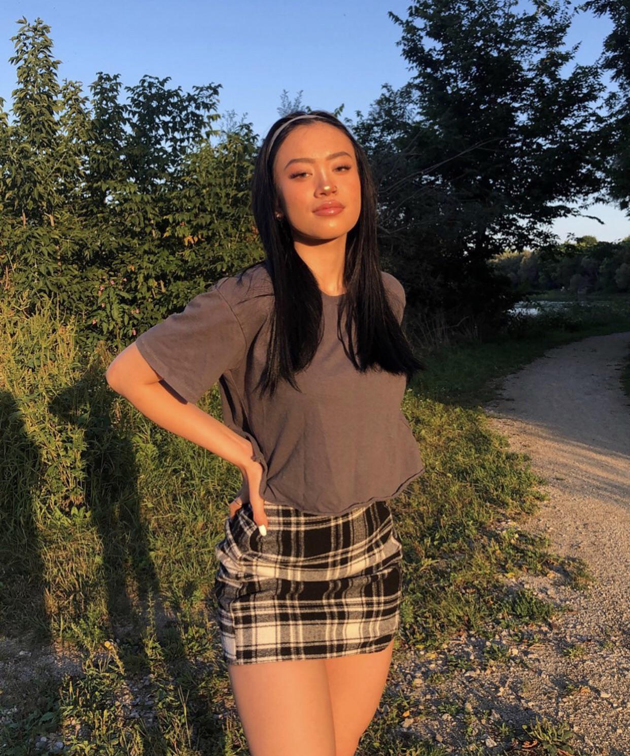 Vietnamese X French Scrolller