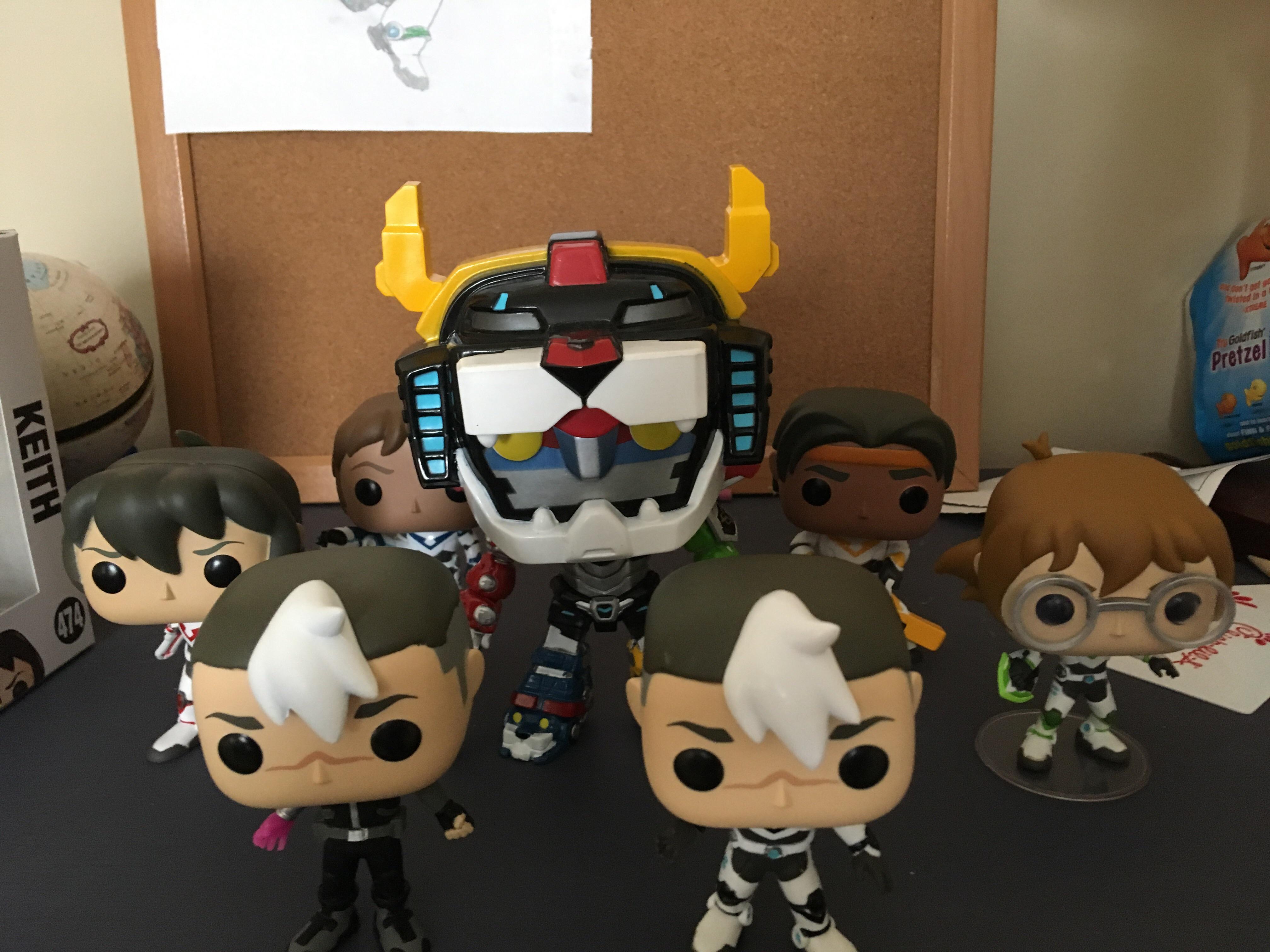 VoLtRoN gAnG rIsE uP | Scrolller