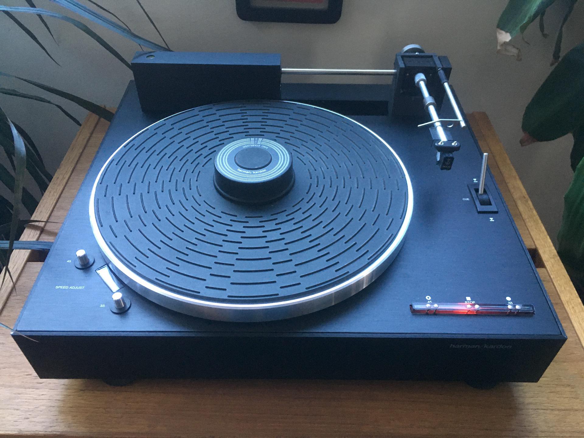 Walk the Line: Harman Kardon ST-8 linear tracking turntable | Scrolller