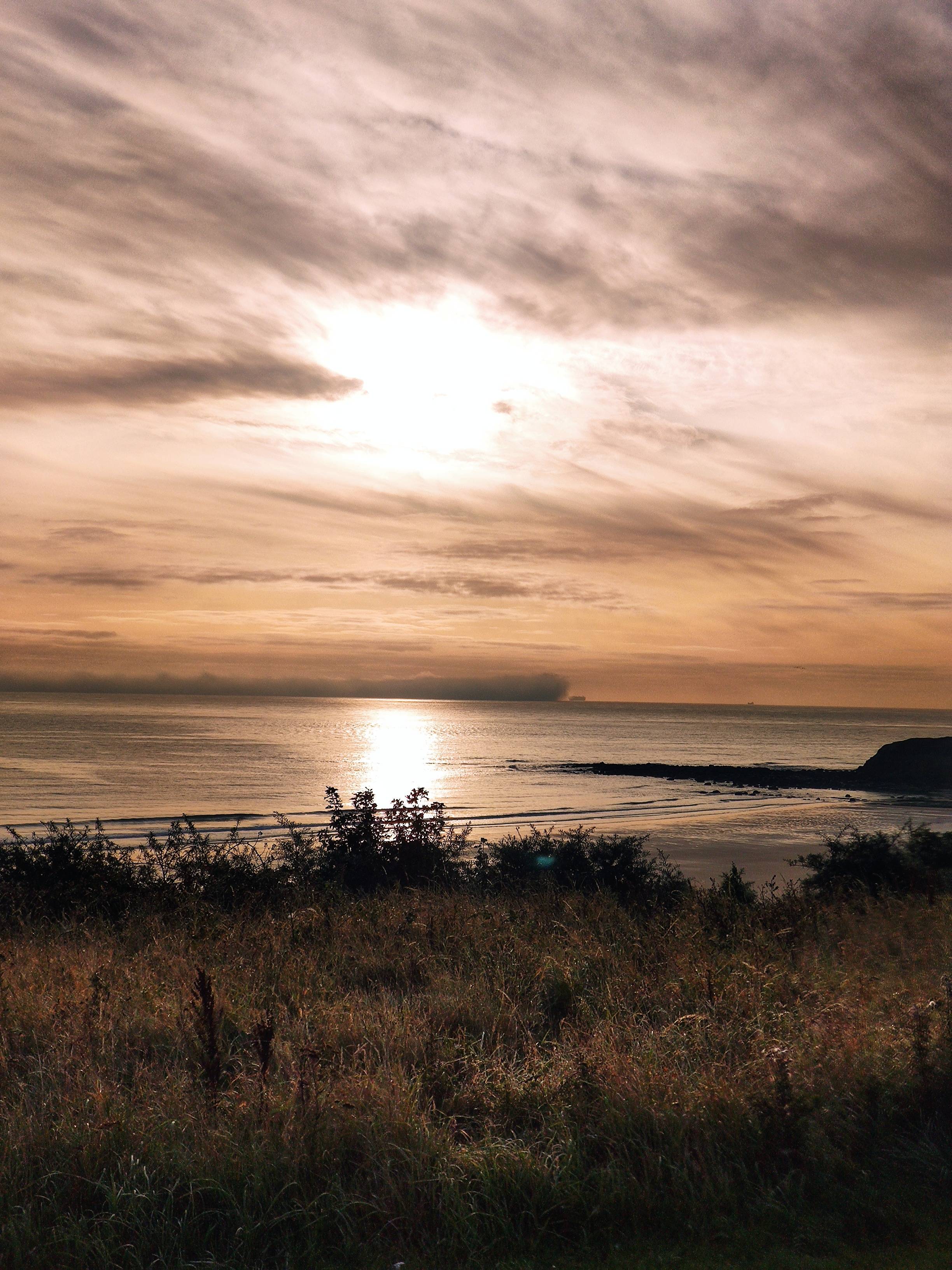 Wall of cloud on the North Sea | Scrolller
