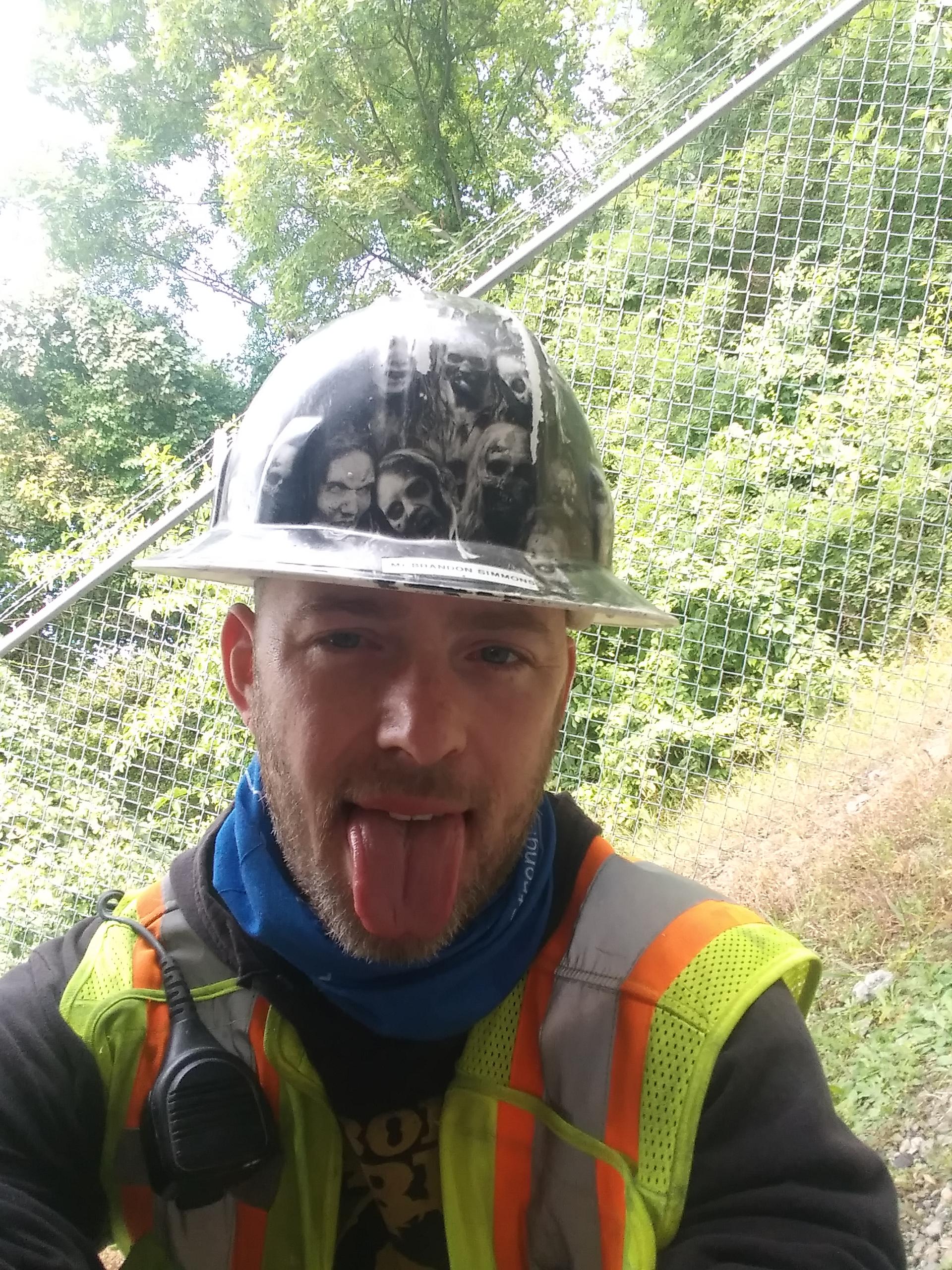 Wanna lick every drop off you! 513 area | Scrolller