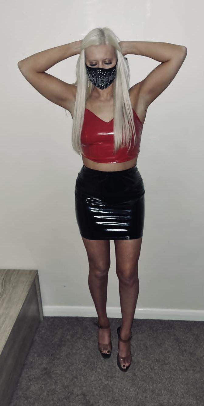 Wanna play with a latex Barbie? | Scrolller