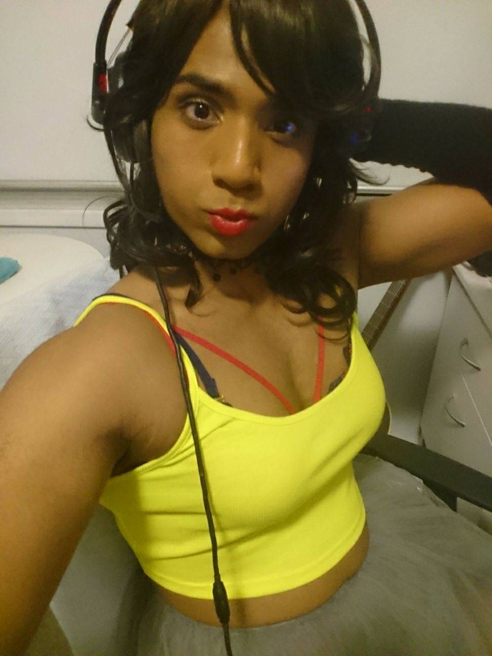 Love showing off on these femboy discord servers! | Scrolller