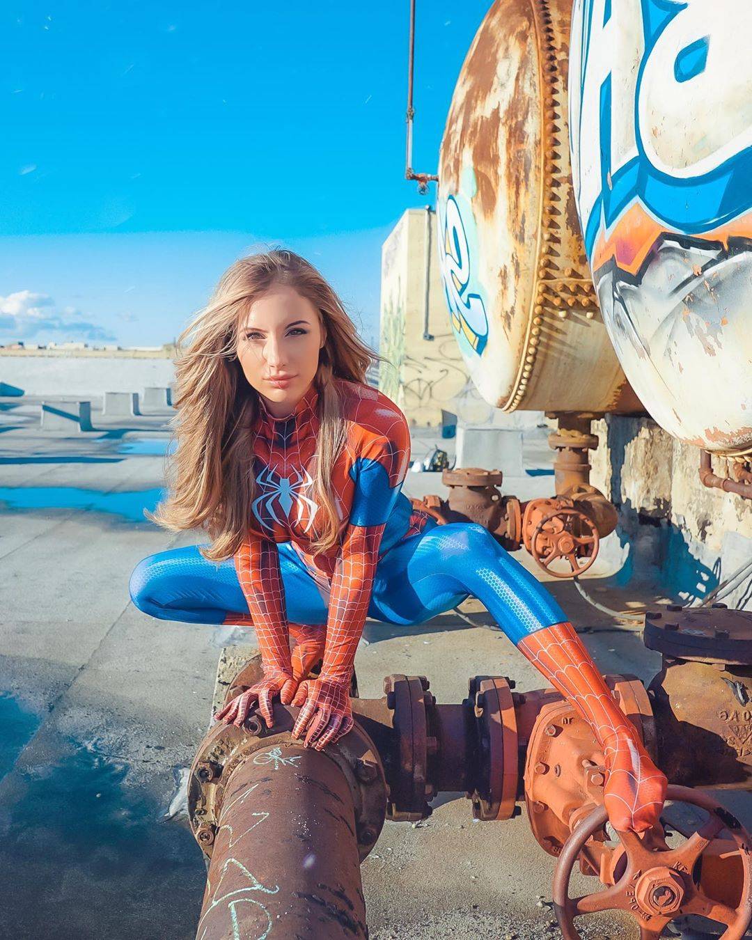 Webslinger | Scrolller