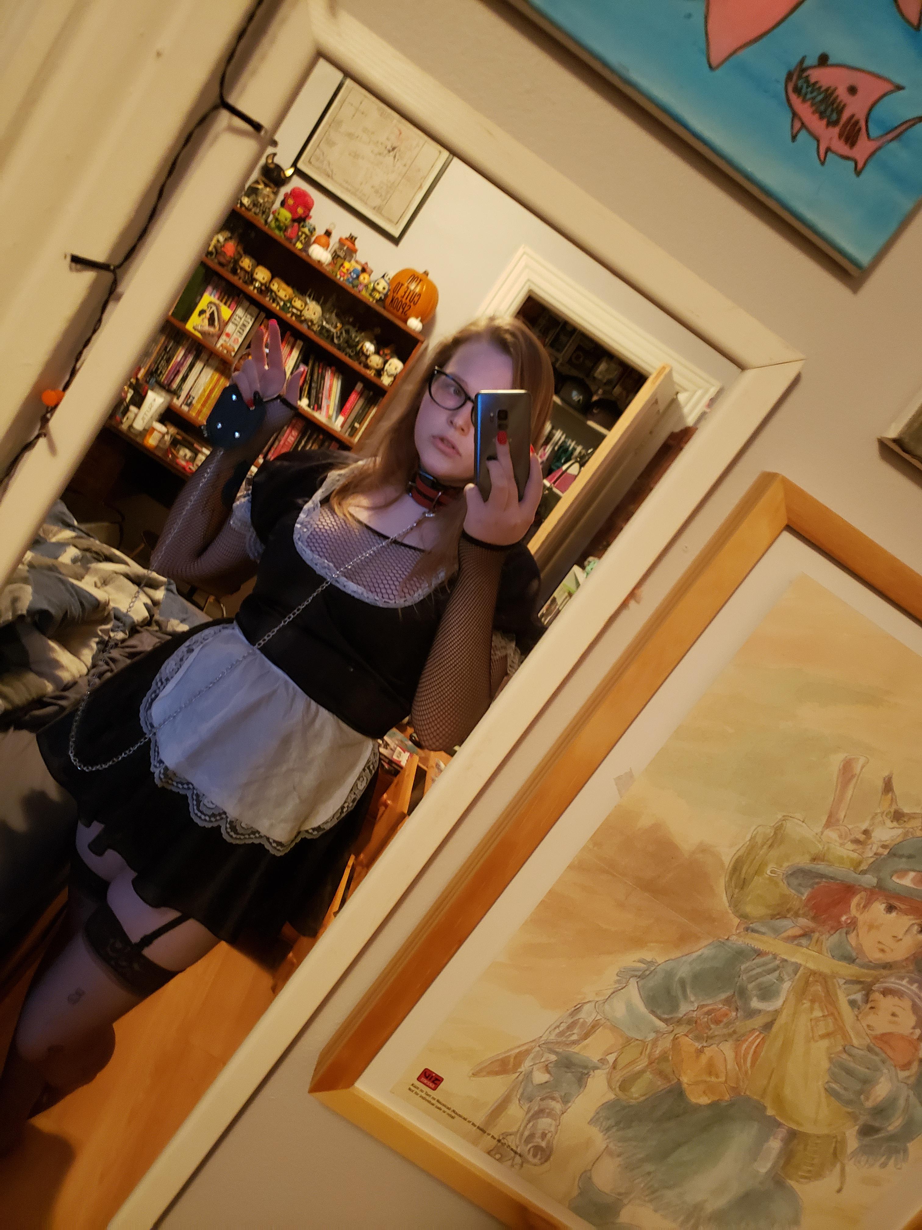 Welcome home, sir 🥺 | Scrolller