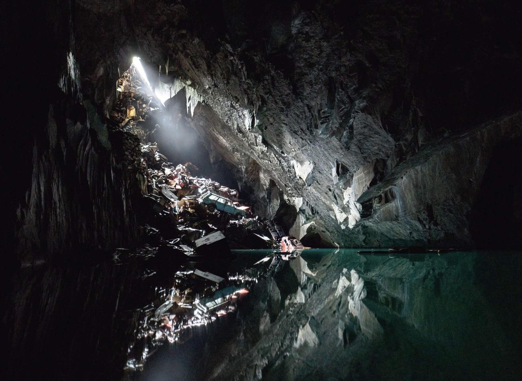Welsh Landfill Cavern | Scrolller