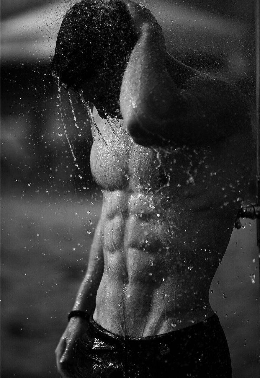 Wet Dude | Scrolller