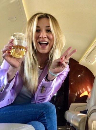 What a hot drinking buddy— | Scrolller