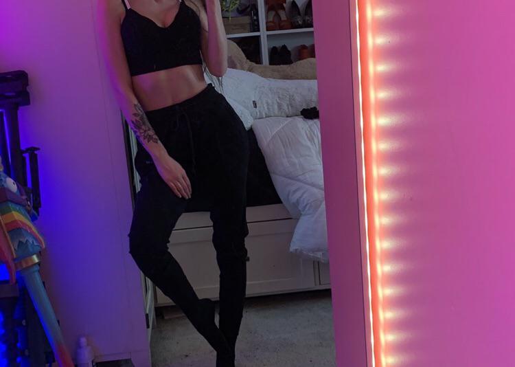 What did she find? | Scrolller