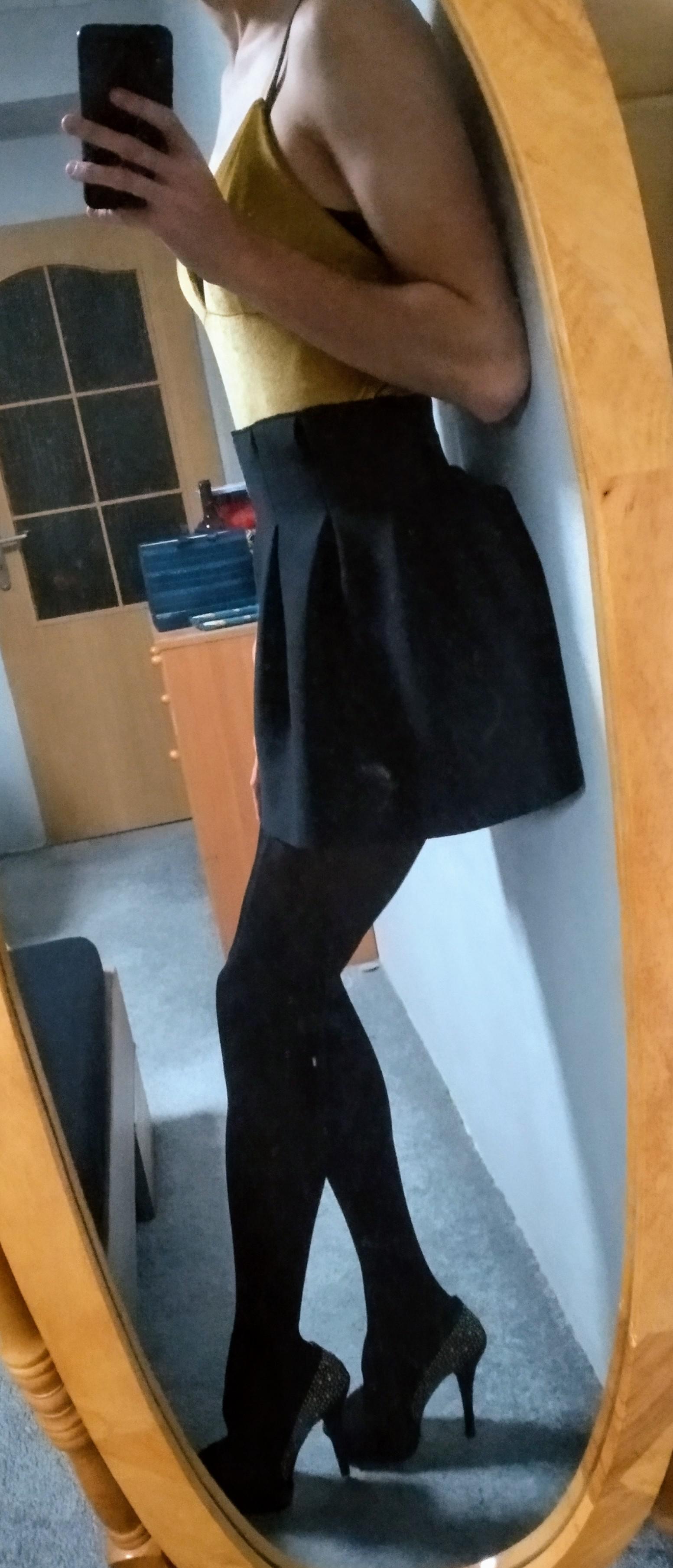 What do you think about me? 20 y.o crossdresser 😊 | Scrolller