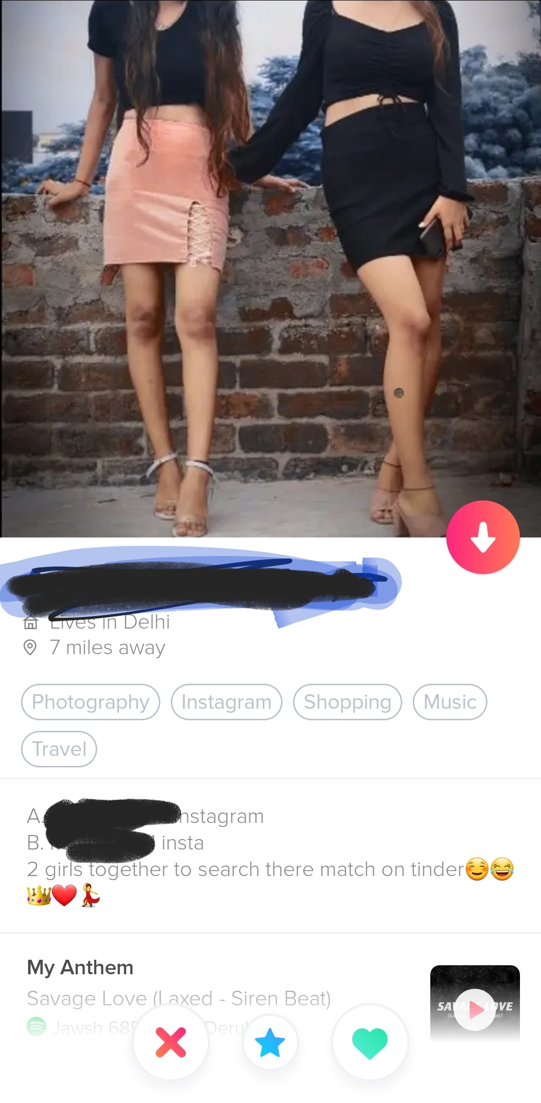 What is this behaviour | Scrolller