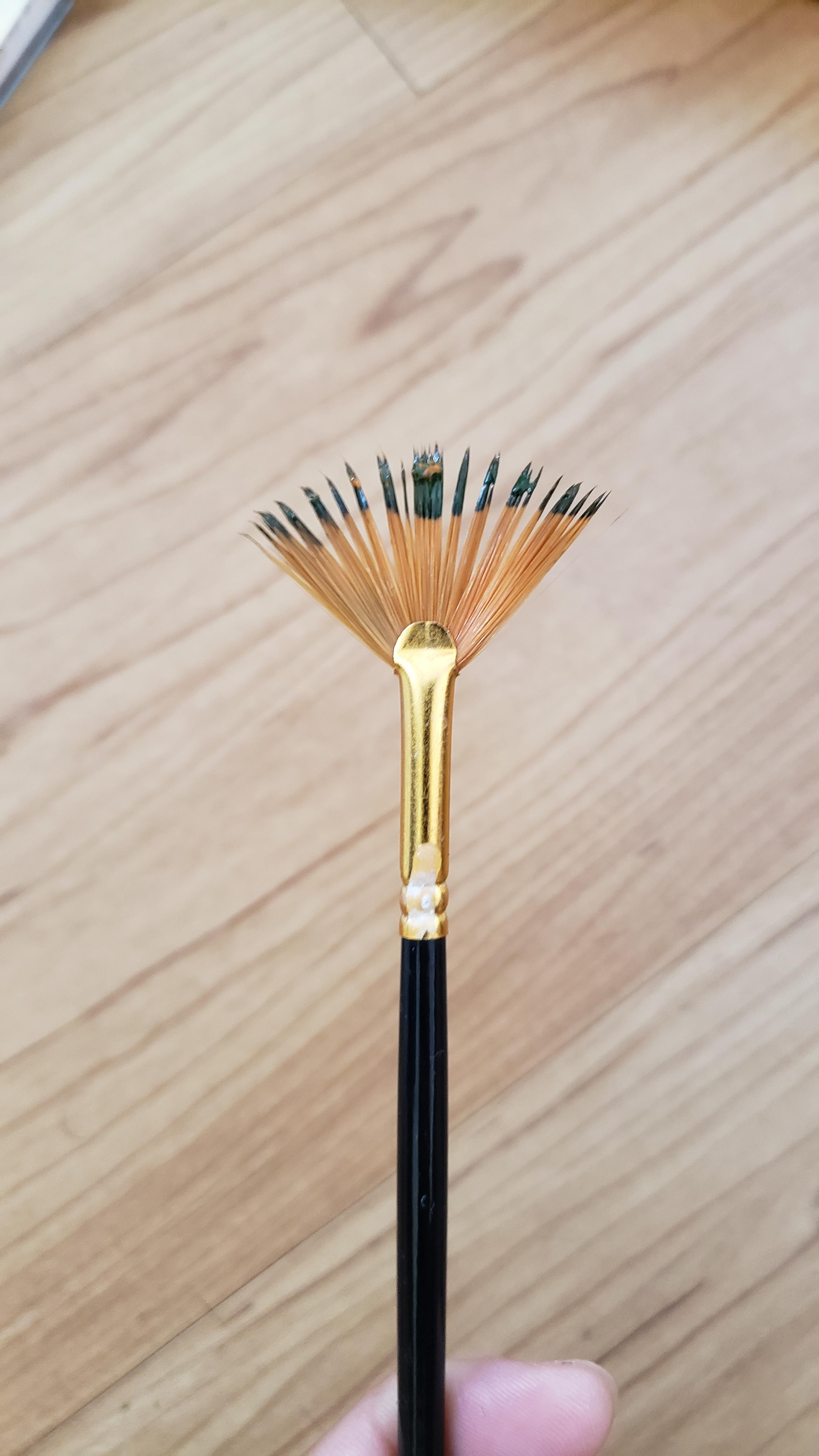 What's wrong with my fan brush? | Scrolller