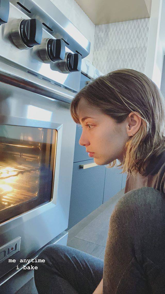 When Emily bakes | Scrolller