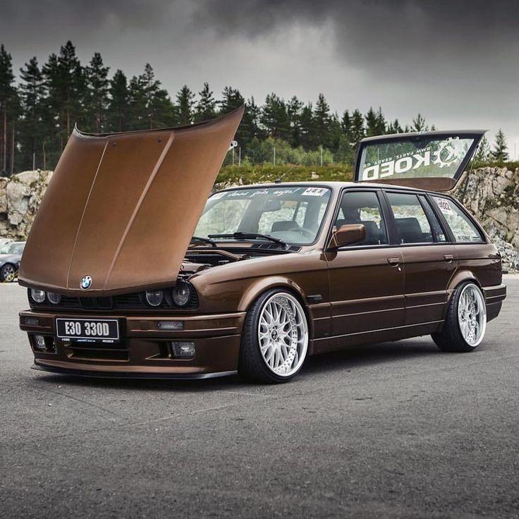 When Wagon Wednesday Went Wild | Scrolller