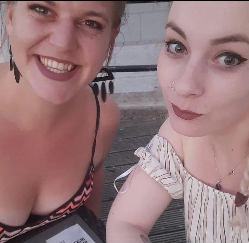 Which ugly slut you taking first 😈😈 | Scrolller