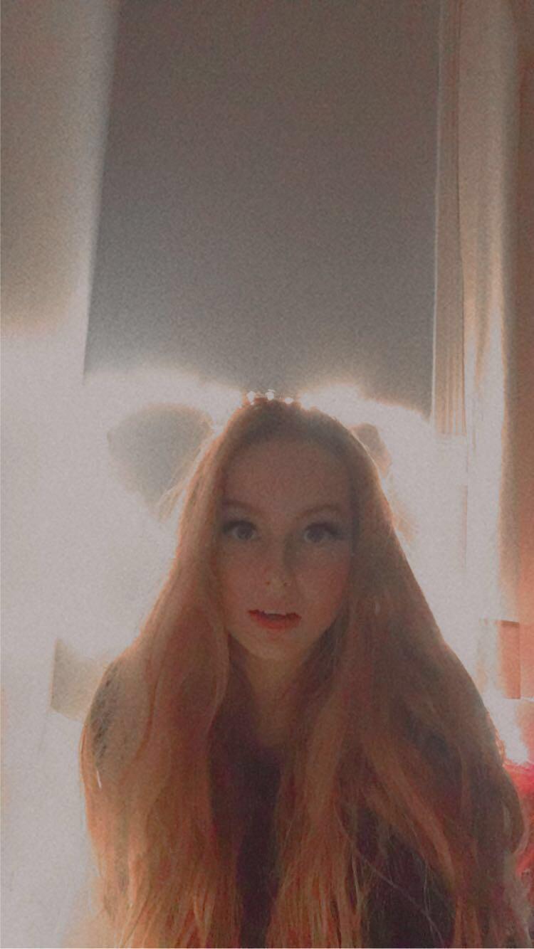 Egirl Ginger~⚡️🔥 Scrolller