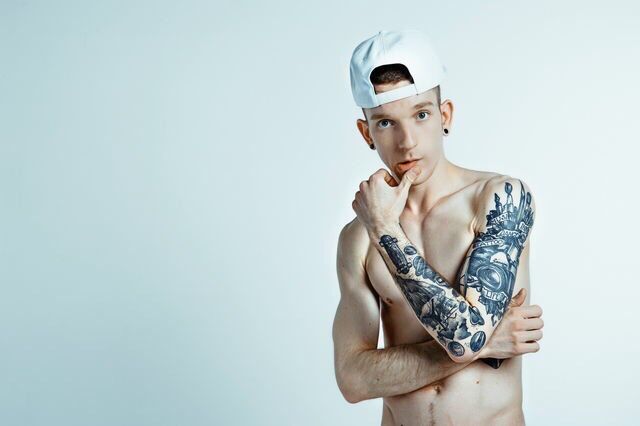 Discover more like Scally: White and Related Content | Scrolller