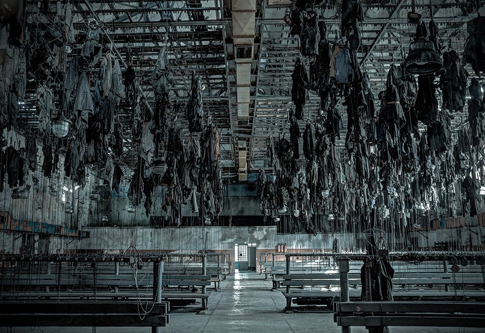 “White Room” in an Abandoned Coal Mine | Scrolller