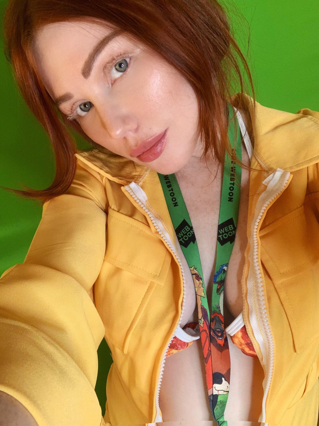 Who likes real redheads and April O Niel ? | Scrolller