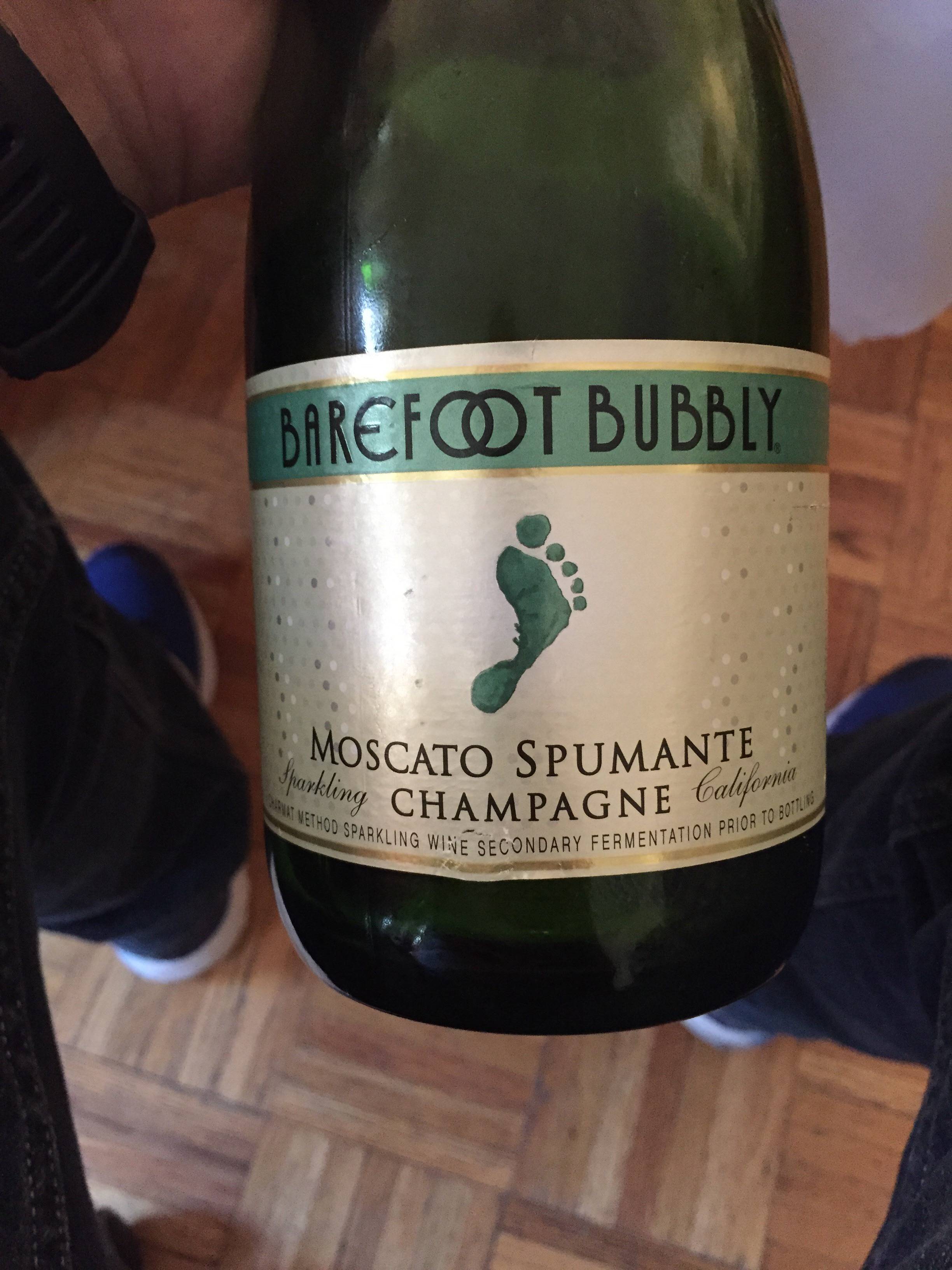 Why does this say champagne? | Scrolller