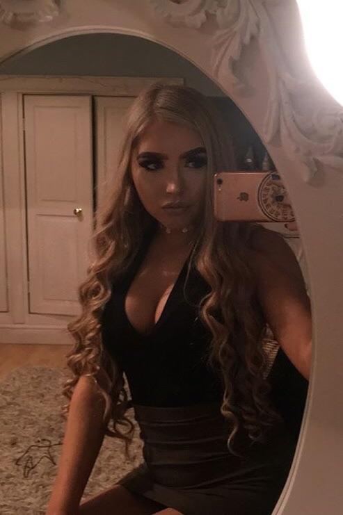 Why Hello There | Scrolller