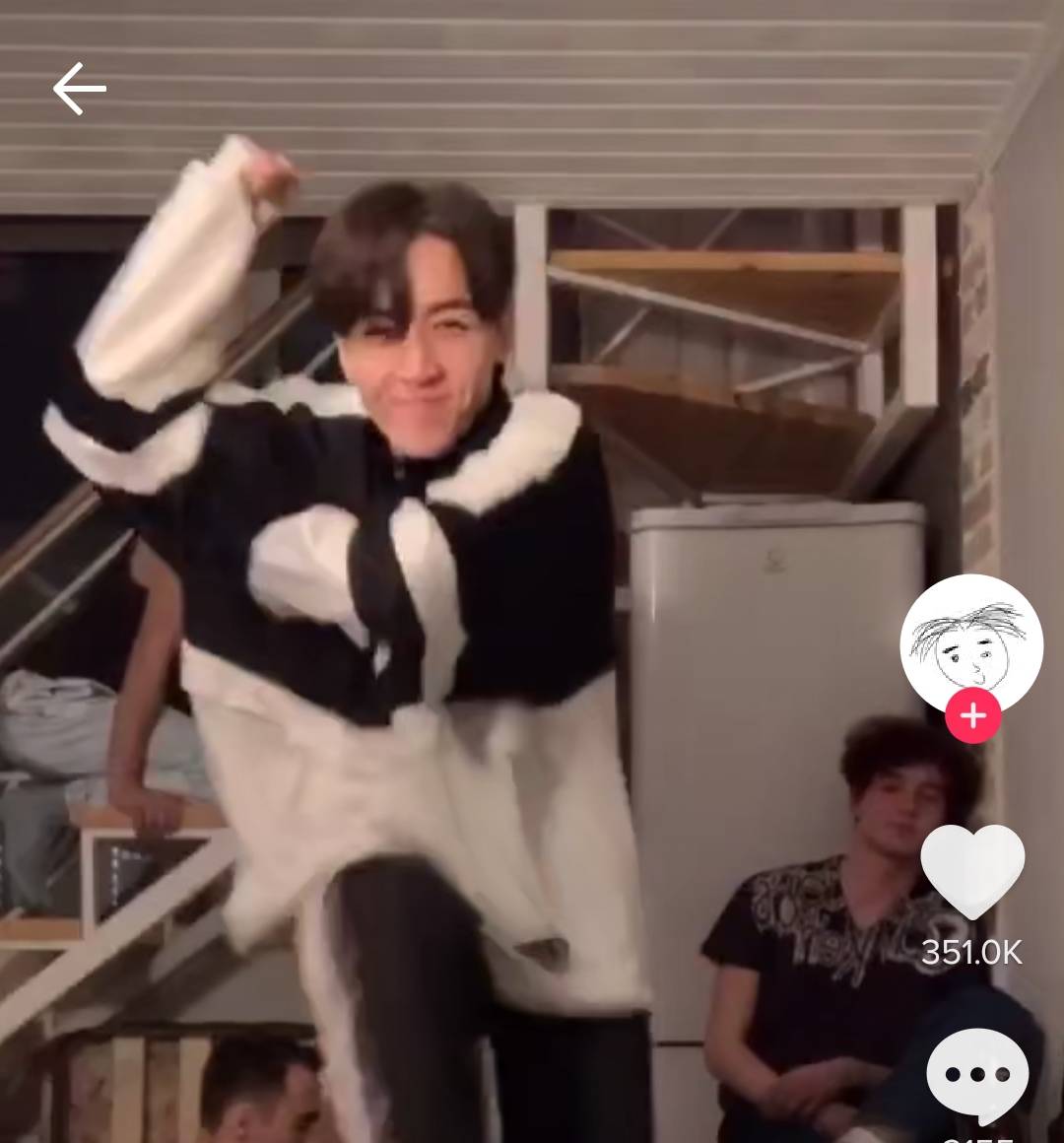 Why is Quackity on Tiktok | Scrolller