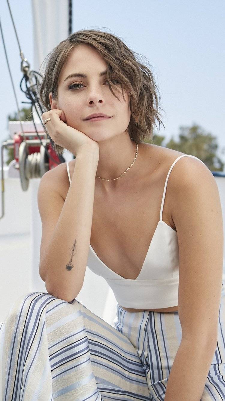Willa Holland | Scrolller